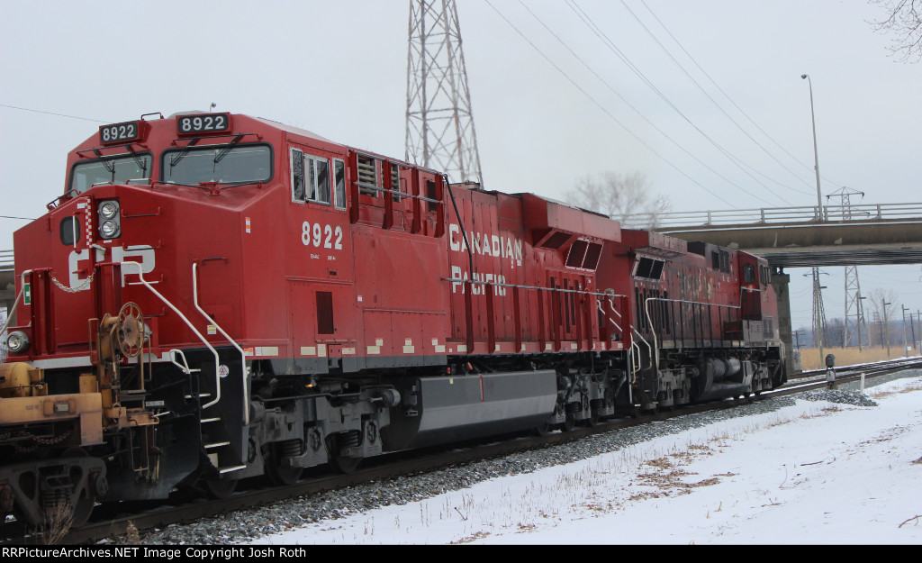 CP 8922